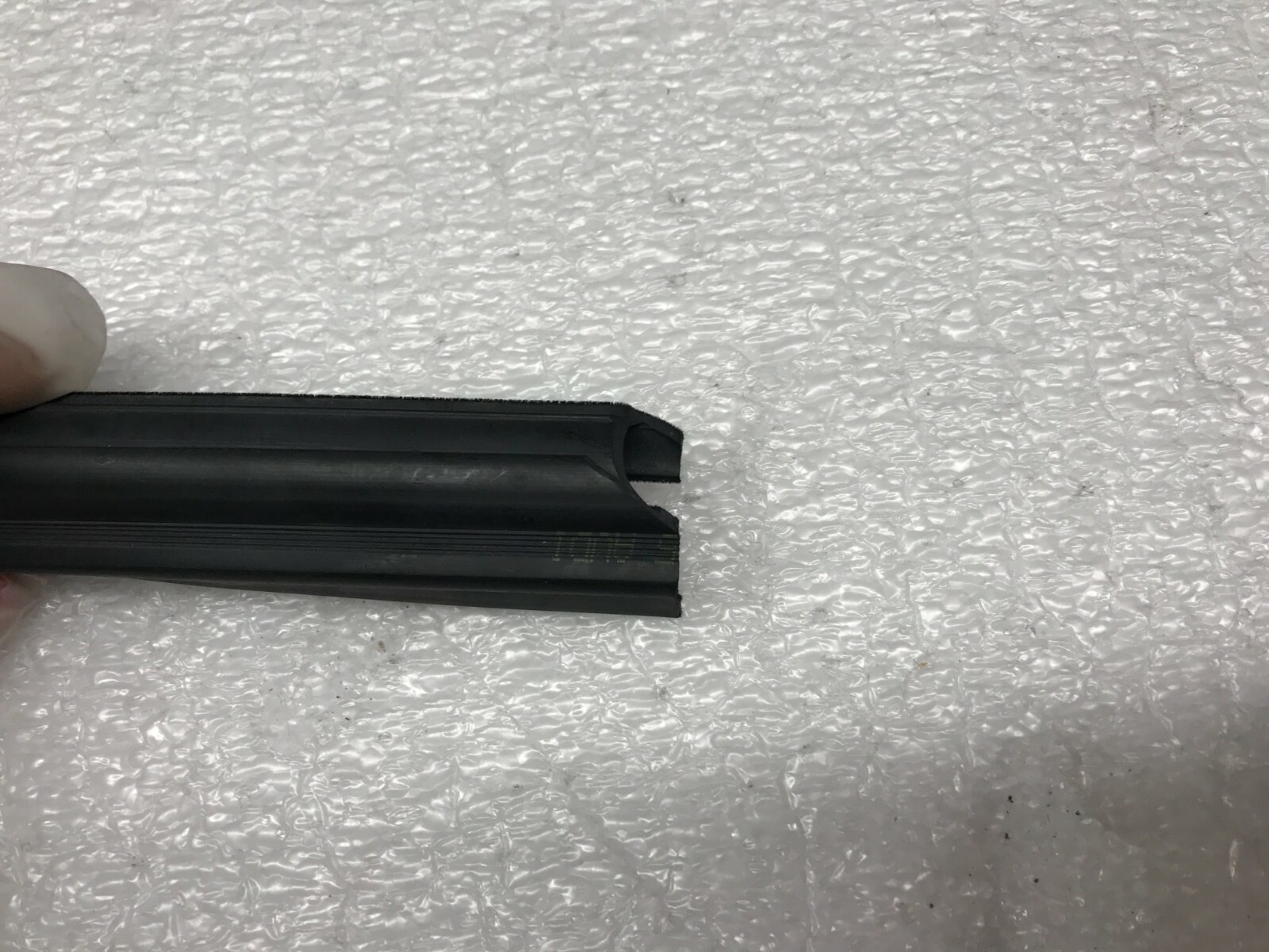 LAMBORGHINI MURCIELAGO LP640 DOOR CHANNEL SEAL GASKET OEM 418837977 | eBay