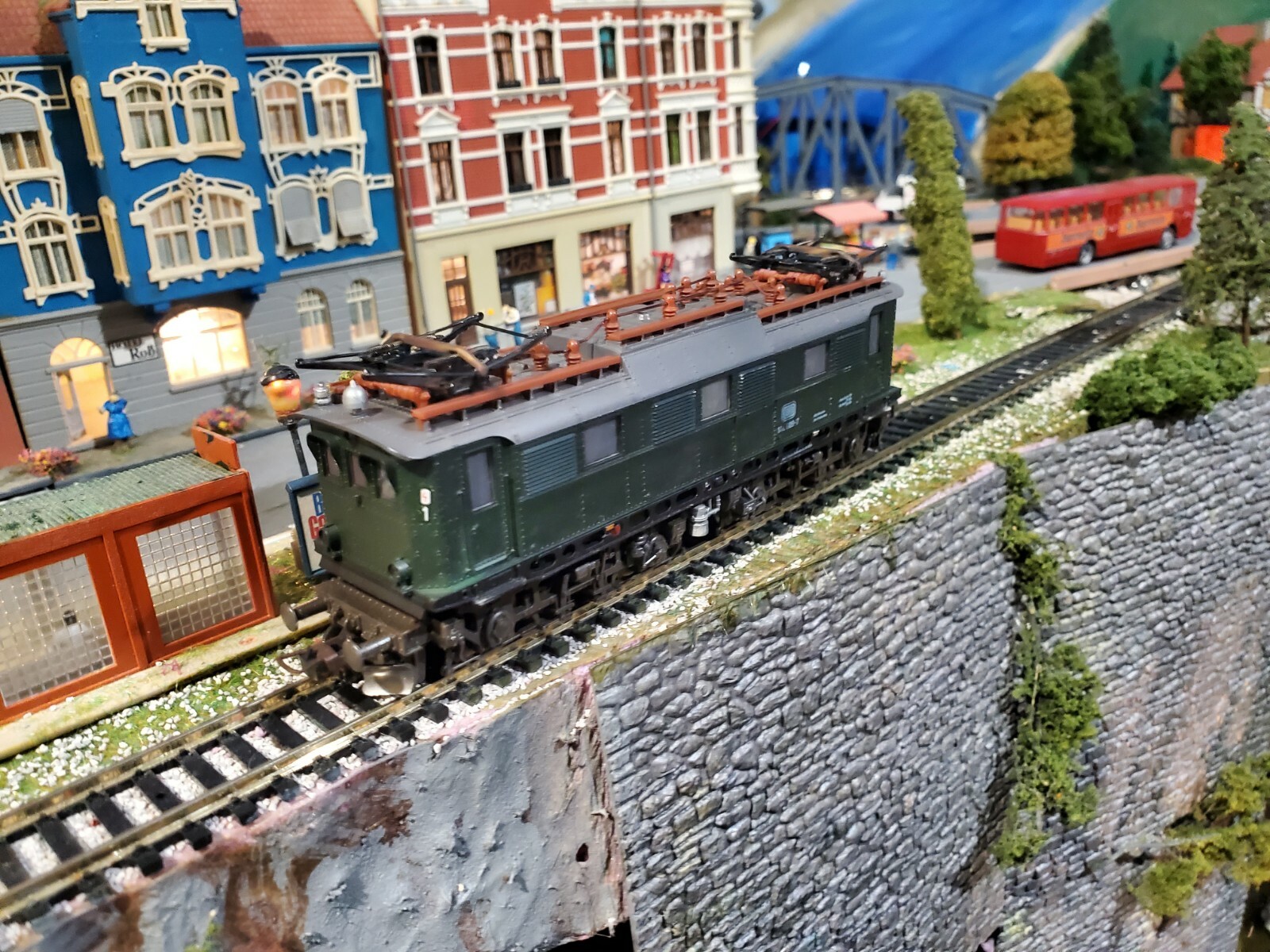 Roco DB E144 5 Electric Locomotive 4130 HO Scale DC | eBay UK