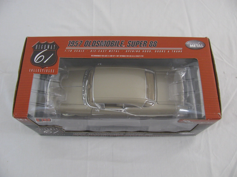 Ertl Highway 61 Diecast 1/18 Scale Gold 1957 Oldsmobile Super 88 Model ...