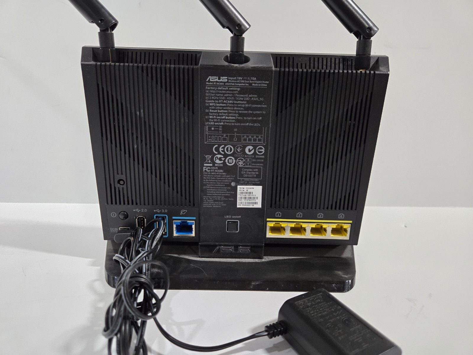 ASUS AC1900 WiFi Gaming Router (RT-AC68U) - Dual Band Gigabit Wireless ...