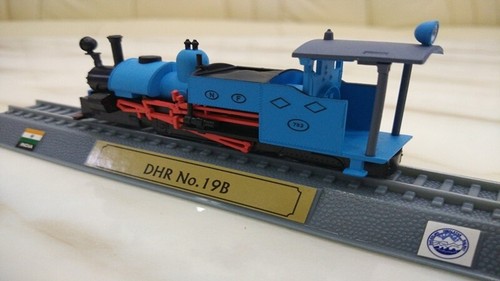 New Blue Darjeeling Himalayan Railway DHR No.19B Locomotive Train ...