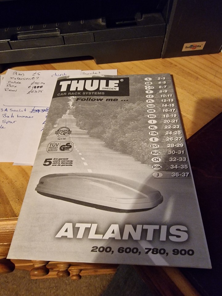 THULE Atlantis 200 roof box 440 litre silver & black | eBay UK