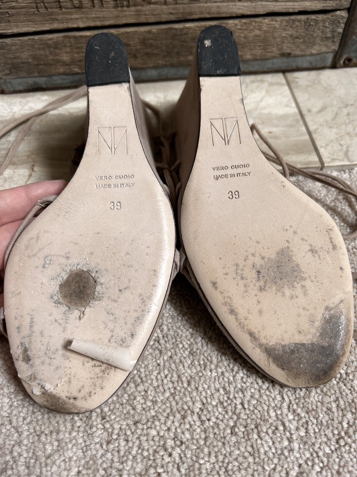 $450 TAMARA MELLON Alegra suede nude wedge string strap sandals shoes ...