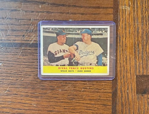 1958 TOPPS #436 RIVAL FENCE BUSTERS WILLIE MAYS DUKE SNIDER HOF GIANTS ...