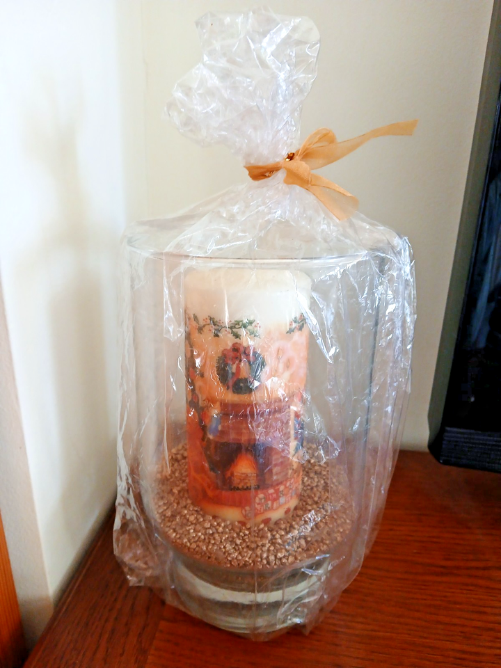 Sebnini Ltd Pillar Candle In Glass Hurricane - Xmas Morning H.22.5cm ...