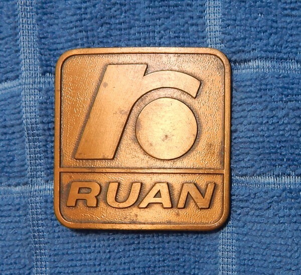 Vintage Ruan Transport Logo Belt Buckle free ship - Gem