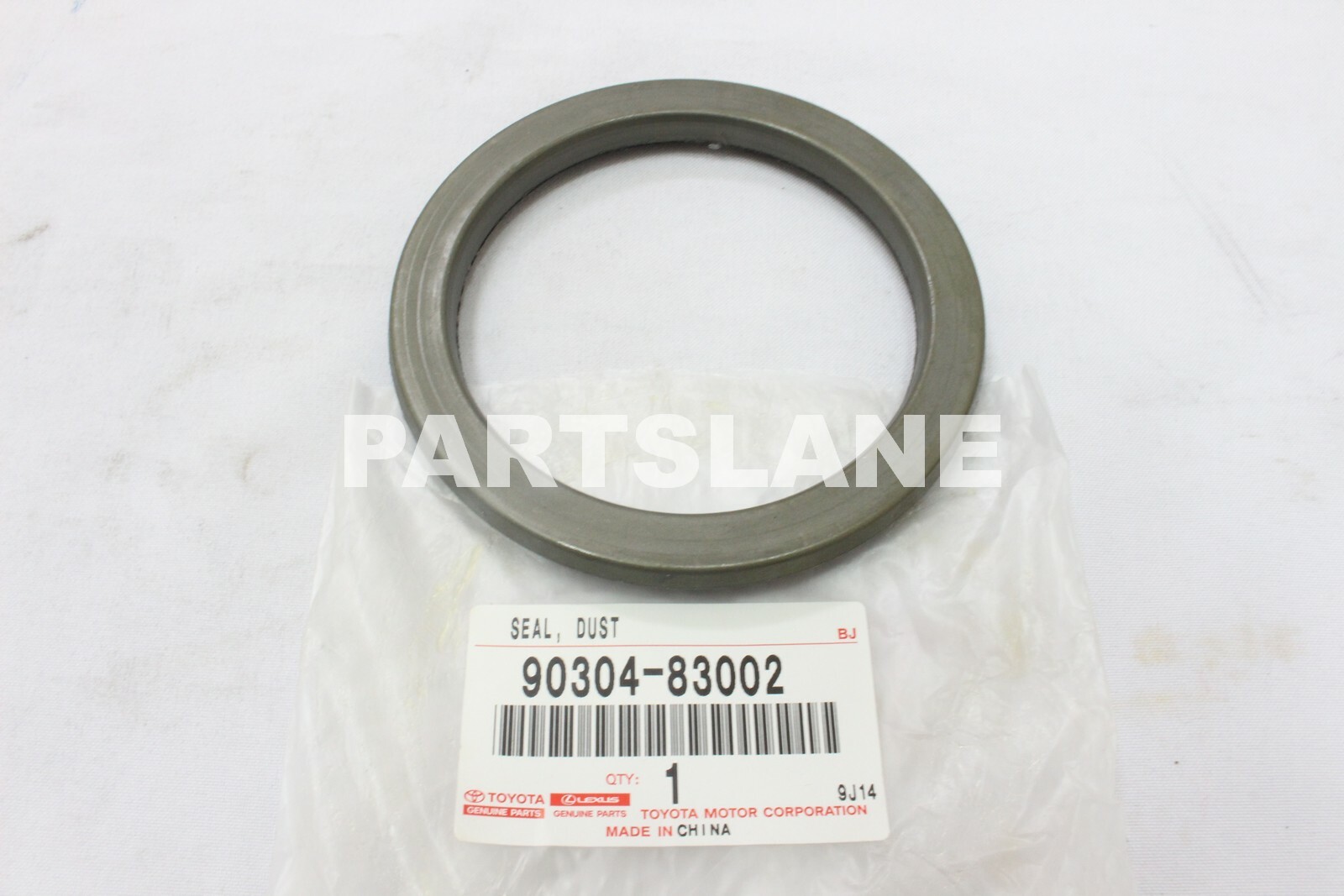 Toyota Land Cruiser Lexus LX470 OEM Drive Axle Shaft Oil Slinger 90304 ...