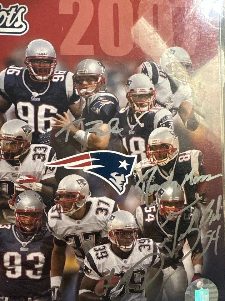 2007 Patriots Autographed 8x10 Tom Brady Randy Moss Bruschi Maroney W ...