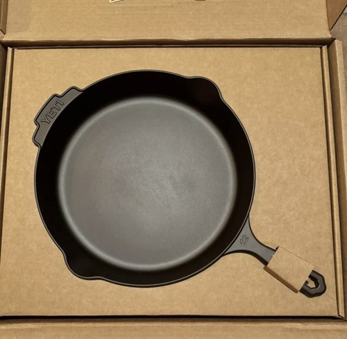 YETI Cast Iron Skillet 12" Inch Pan Butter Pat Industries | BRAND NEW ...