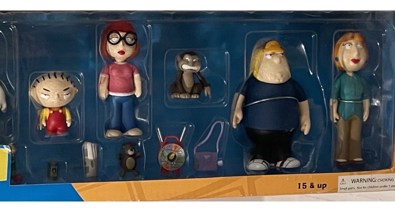 2006 Family Guy Mini Boxed Set~ 7 Mini Figures and Accessories | eBay