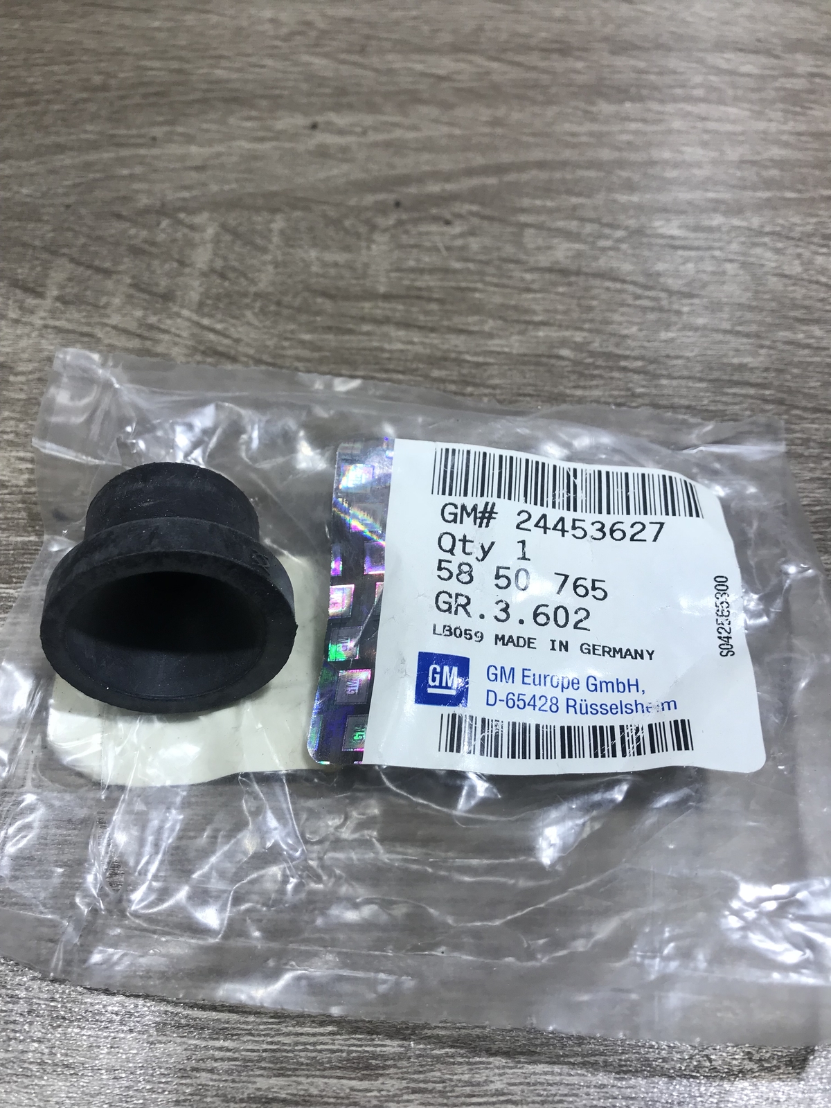 New GENUINE OE GM GENUINE BONNET FRONT HOOD 24453627 5850765 | eBay