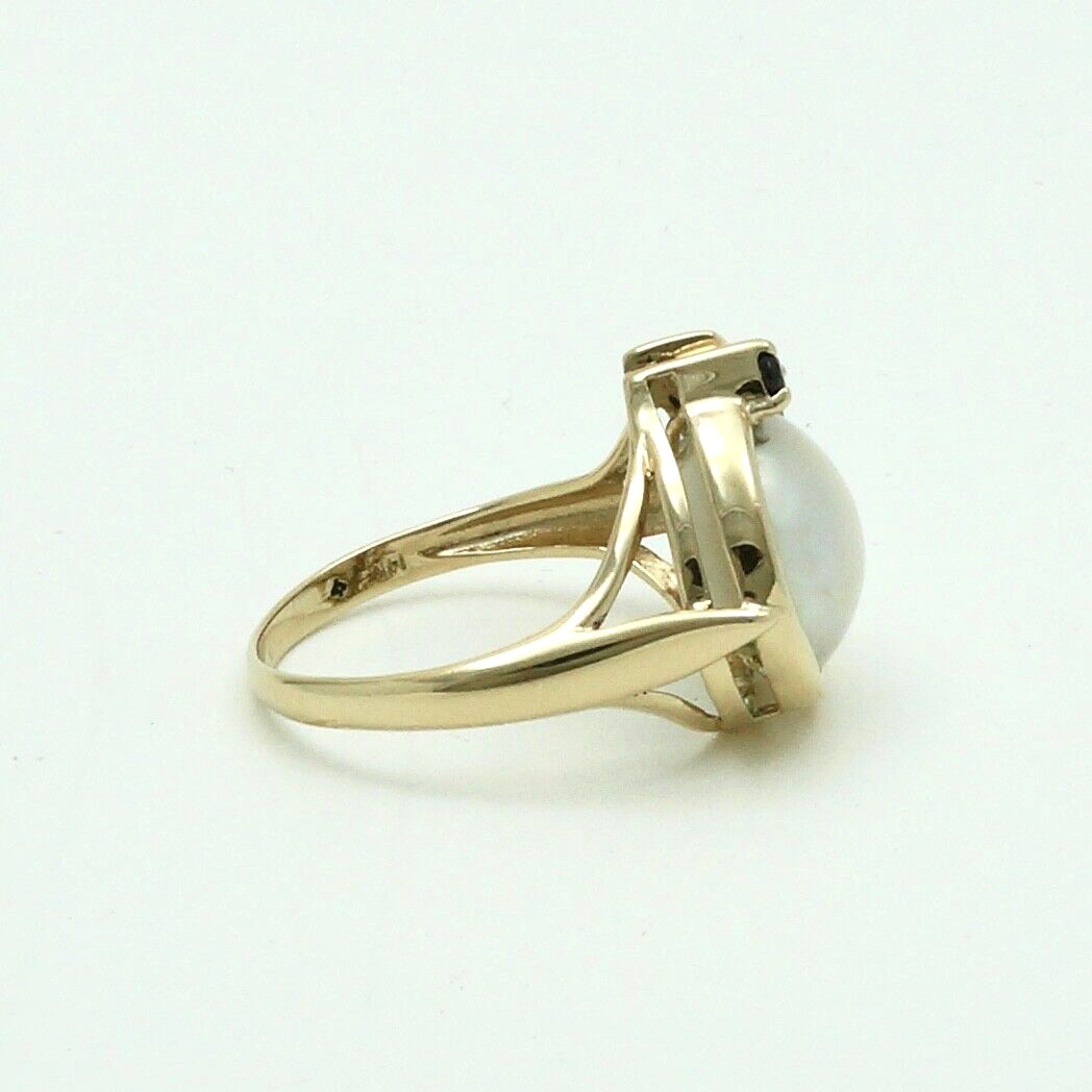 14K Gold Mabe Button Pearl Genuine Sapphire Ring - Gem