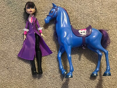 Headless Headmistress Bloodgood Monster High | eBay