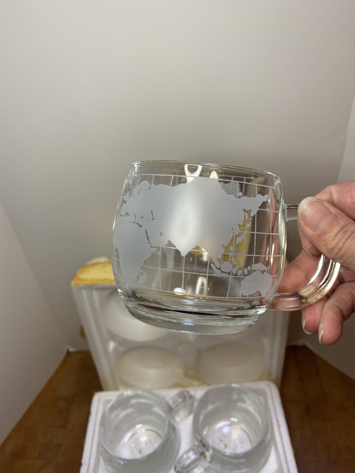 Set of 4 Vtg NESTLE Nescafé Clear Glass World Globe Tea Cup Coffee Mug ...