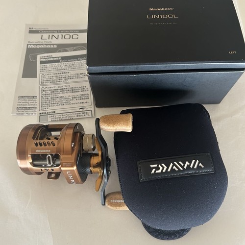Megabass LIN 10C LEFT with Daiwa reel cover | eBay