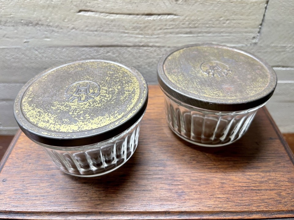 VINTAGE, HAZEL ATLAS, 2 GLASS JELLY JARS WITH METAL LIDS. | eBay