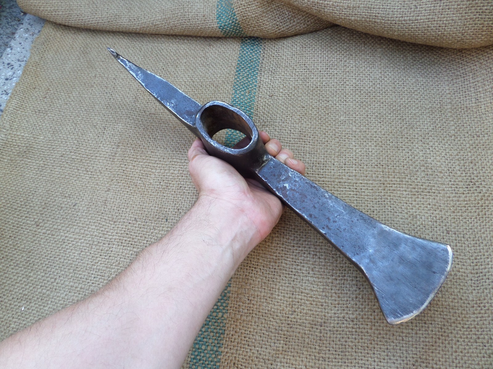 HUGE 5 LB ANTIQUE HAND FORGED AXE HEAD PICKAXE HATCHET ADZE MATTOCK ...