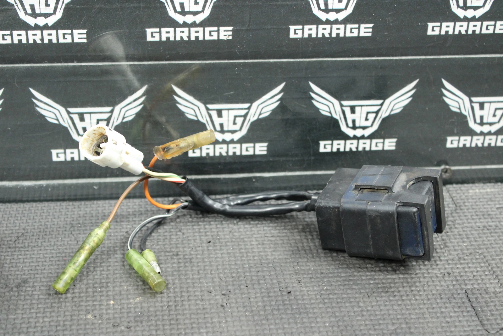 1996 94-96 YAMAHA YZ80 OEM ECU COMPUTER CONTROLLER UNIT BLACK BOX ECM CDI