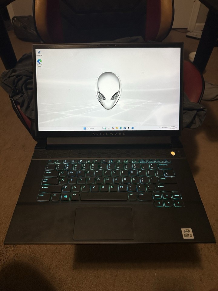 Alienware M15 R4 Laptop Slight Blemish To Screen Only Shows On Opening ...
