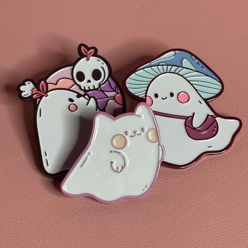 Arcasian Hot Topic Pastel Kawaii Cute Ghost Art Character Enamel Pins ...