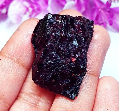 Loose Gemstone Natural Red Painite Rough 99.00 Ct Certified With Free ...