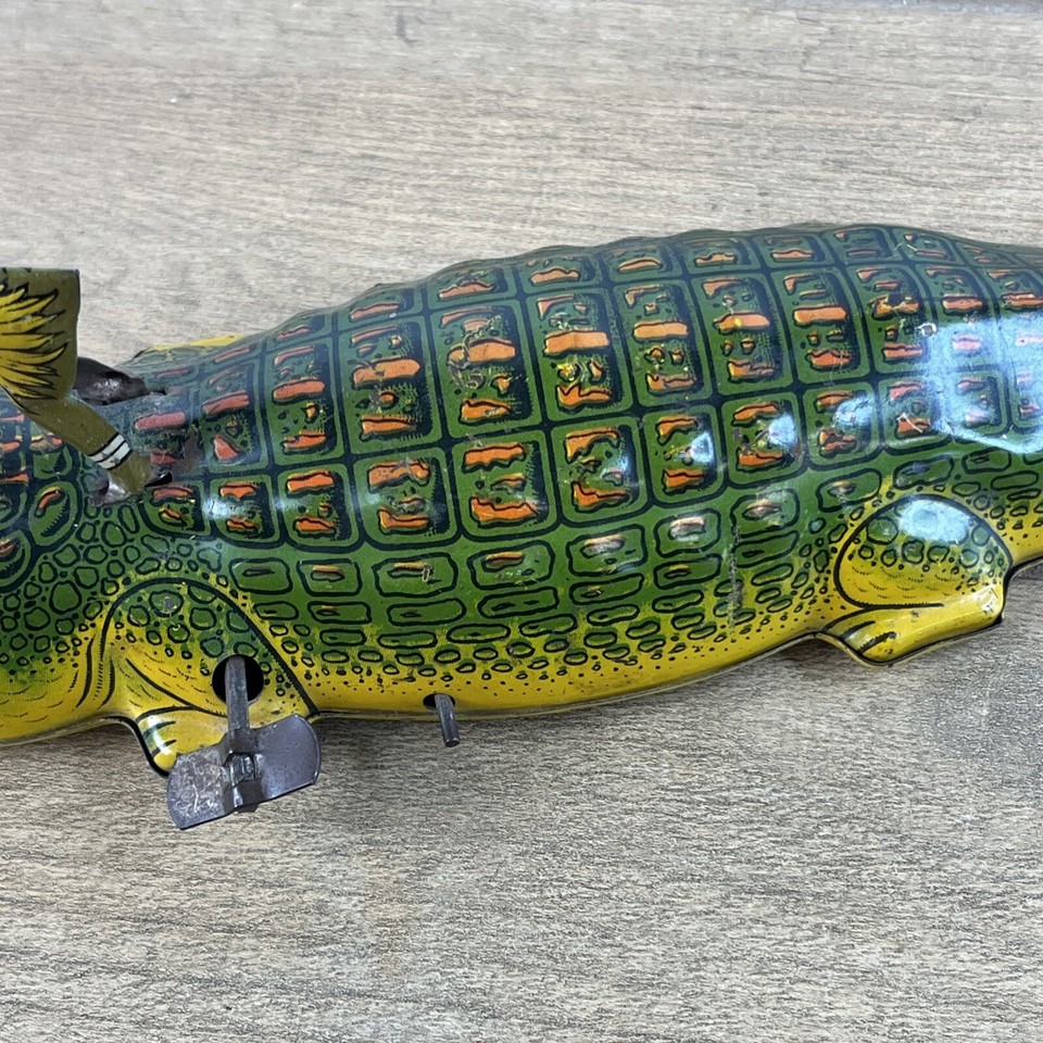 Vintage J. Chein Large 15" Tin Wind Up Alligator Toy Works Well | eBay