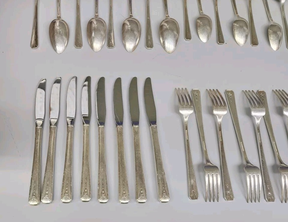 Oneida Community Plate MILADY Pattern 50-piece Silverplate Flatware ...