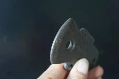 3.34" Old Chinese HongShan culture meteorite axe Pendants amulet | eBay