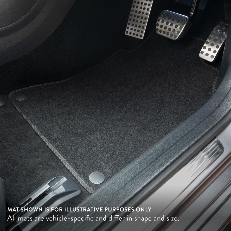 Skoda Karoq (2017+) Car Mats Black Carpet Tailored Fit Easy Clean with ...