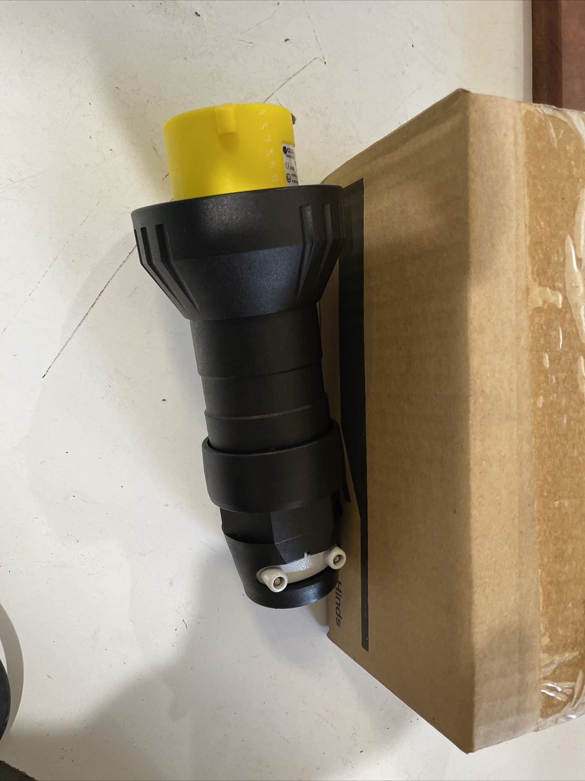 Cooper Crouse-Hinds CEAG GHG5117304R0001 Plug 16a 110-130v 2p for sale ...