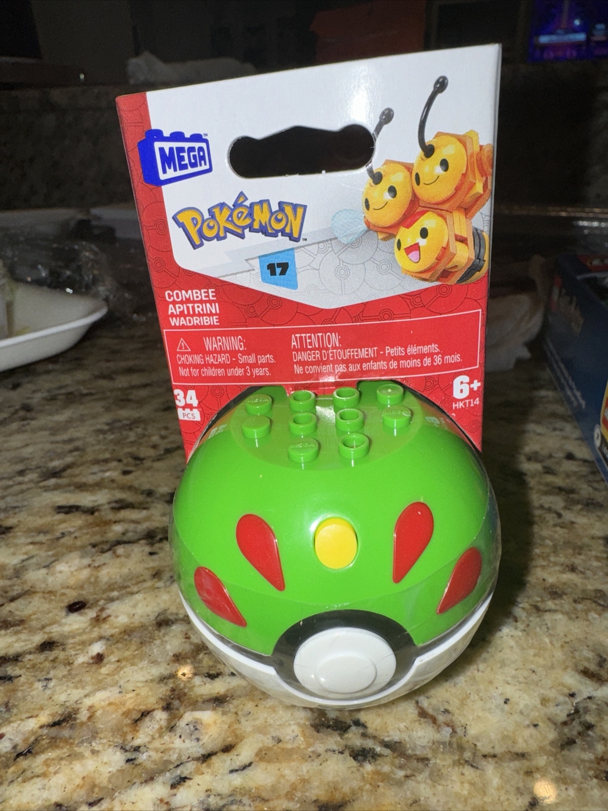 Mega Construx Pokemon Series 17 Combee Figure Building Set with Friend ...