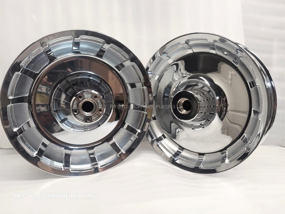 2018-2023 Harley-Davidson Fatboy Fat boy FLFBS Chrome Wheels ...