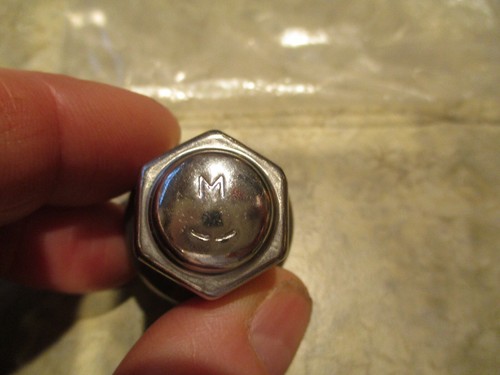 MoPar Lug Nut - NOS - '05 -'10 Charger / Magnum / 300 - P/N 6507826AA ...