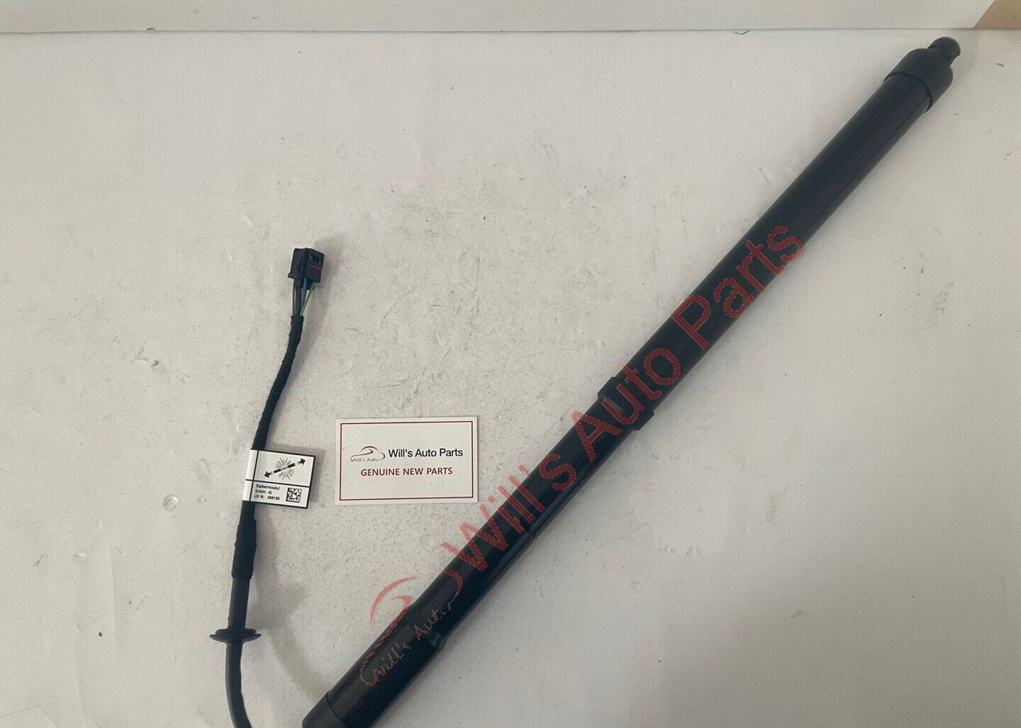 GENUINE NEW LIFTER ASSY TAILGATE LH SUITS KIA CARNIVAL 2015-2018 3.3L ...