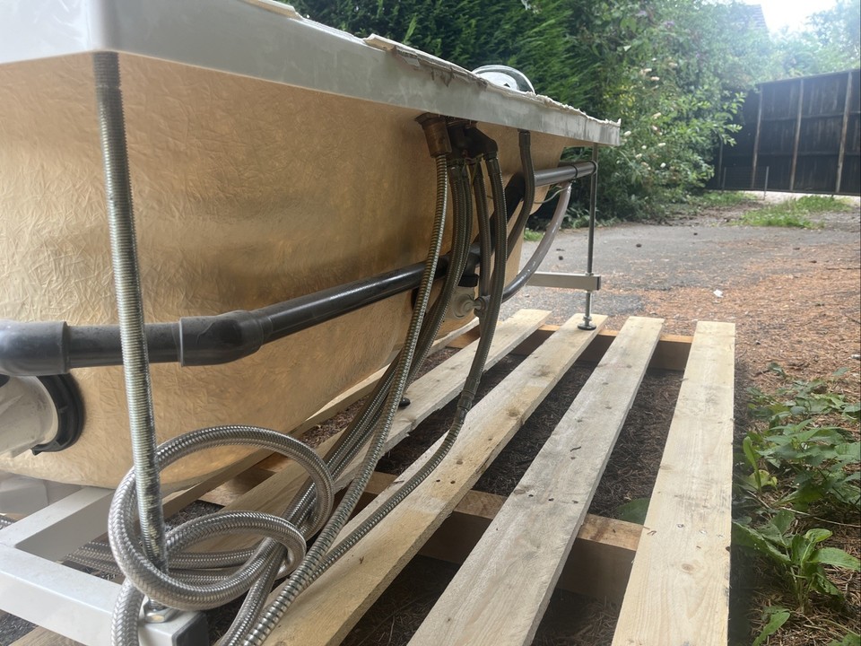 Jacuzzi Whirlpool Bath Model JP 12 220-240v White | eBay UK