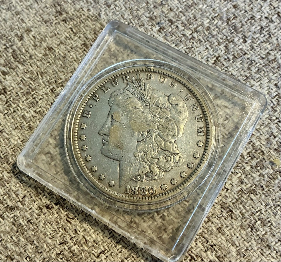 Lot of TWO Morgan Silver Dollars Coin Snap Estimates VF-XF Condition ...