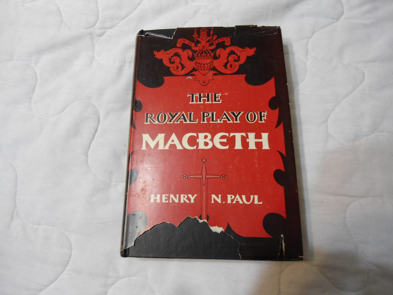 Macbeth Play Cover