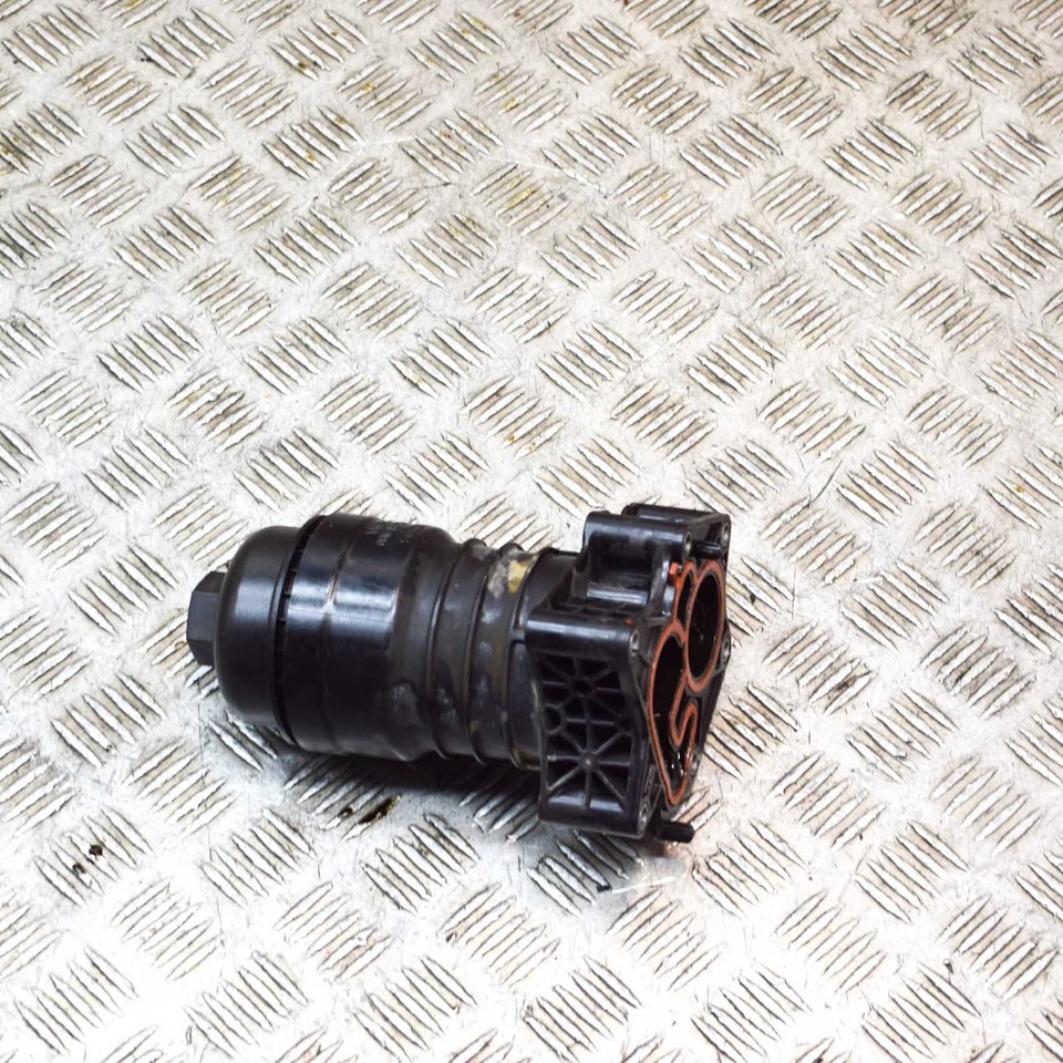 PORSCHE PANAMERA 971 Oil Filter Housing 06M115401F 06M.115.401.F 4P ...