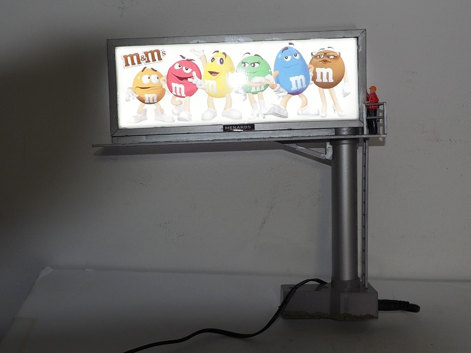 Menards ~ O Gauge 19-Sign Lighted Billboard #1 | eBay