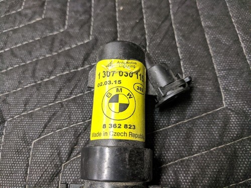 BMW E46 3-Series Telescopic Headlight Washer Nozzle 61678362823 | eBay