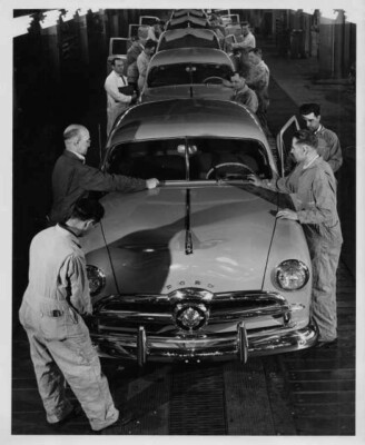 1949 Ford Cars Roll Off the Rouge Assembly Line Press Photo and Release ...