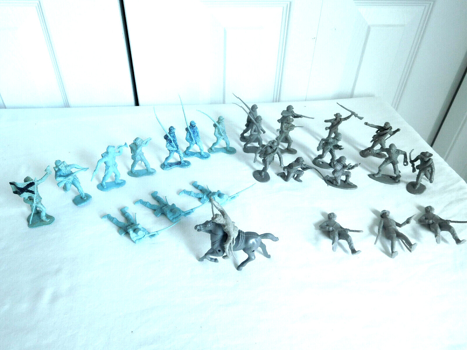 27 vtg Plastic Marx Civil War toy soldiers 10 Blue 17 Grey horse rider ...