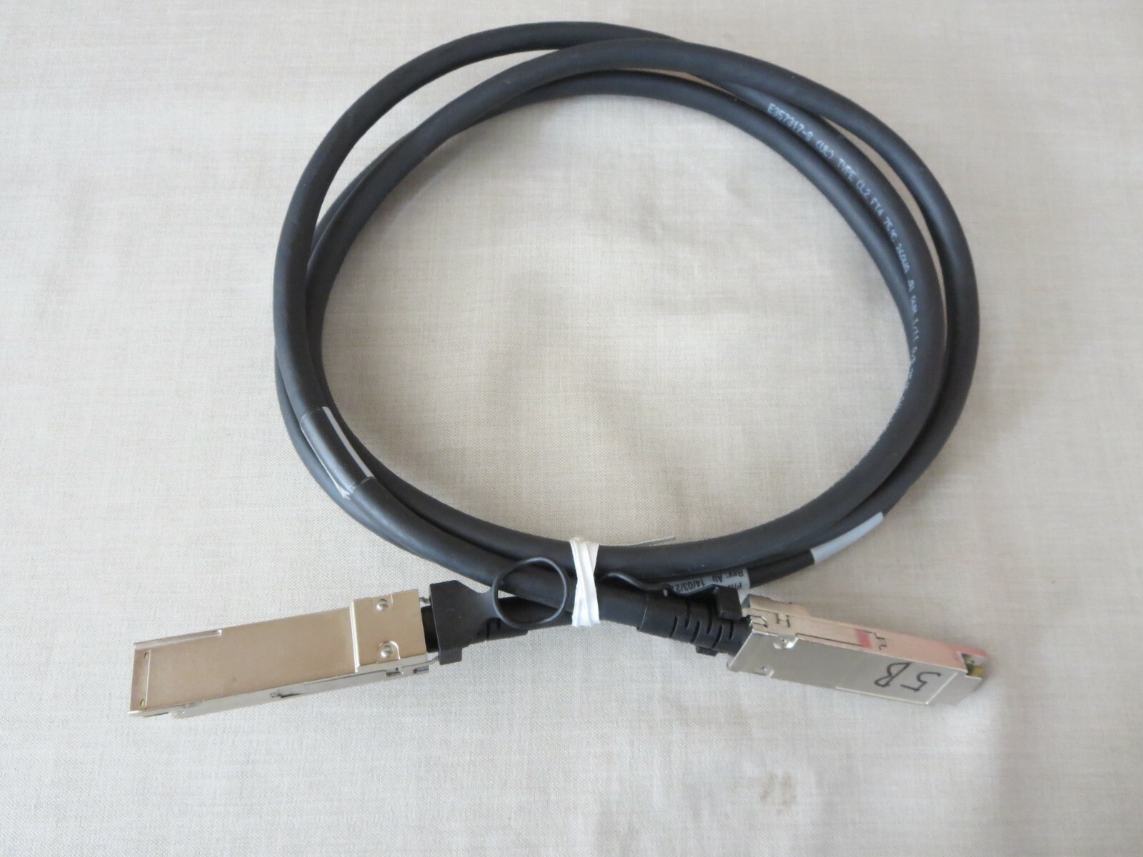 Two QSFP+ Modules and ROHS E357317-S (UL) Type CL2 FT4 Network Cable | eBay