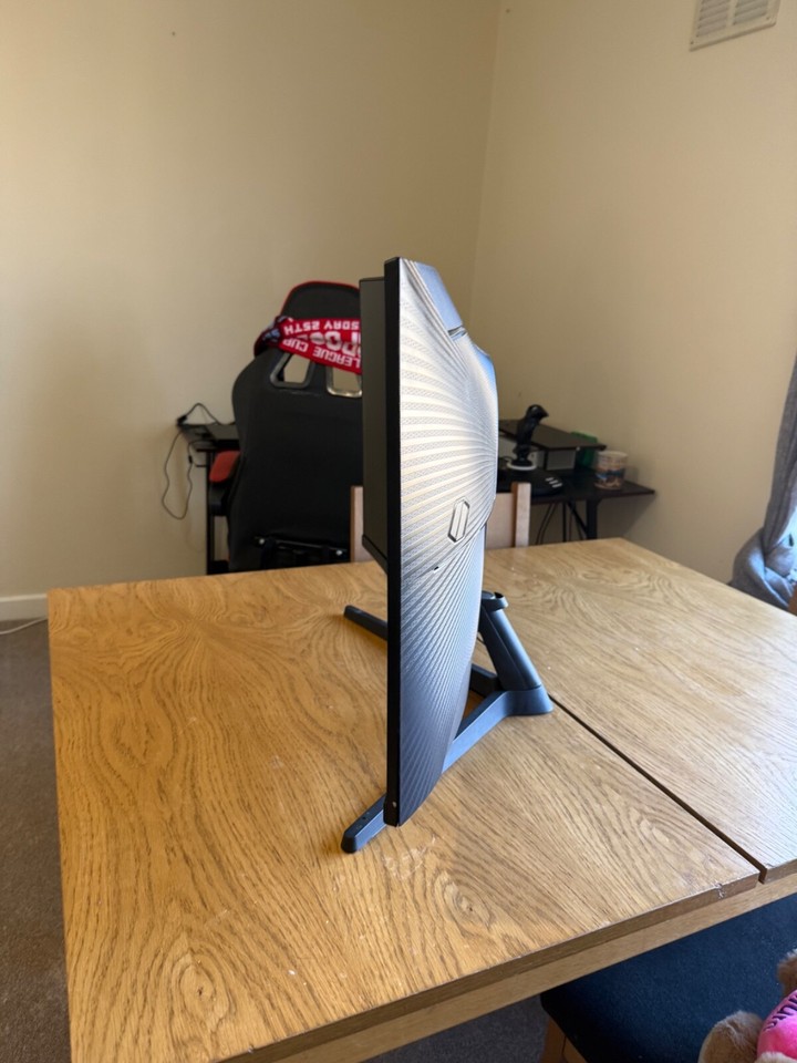 samsung odyssey 32inch curved gaming monitor | eBay UK