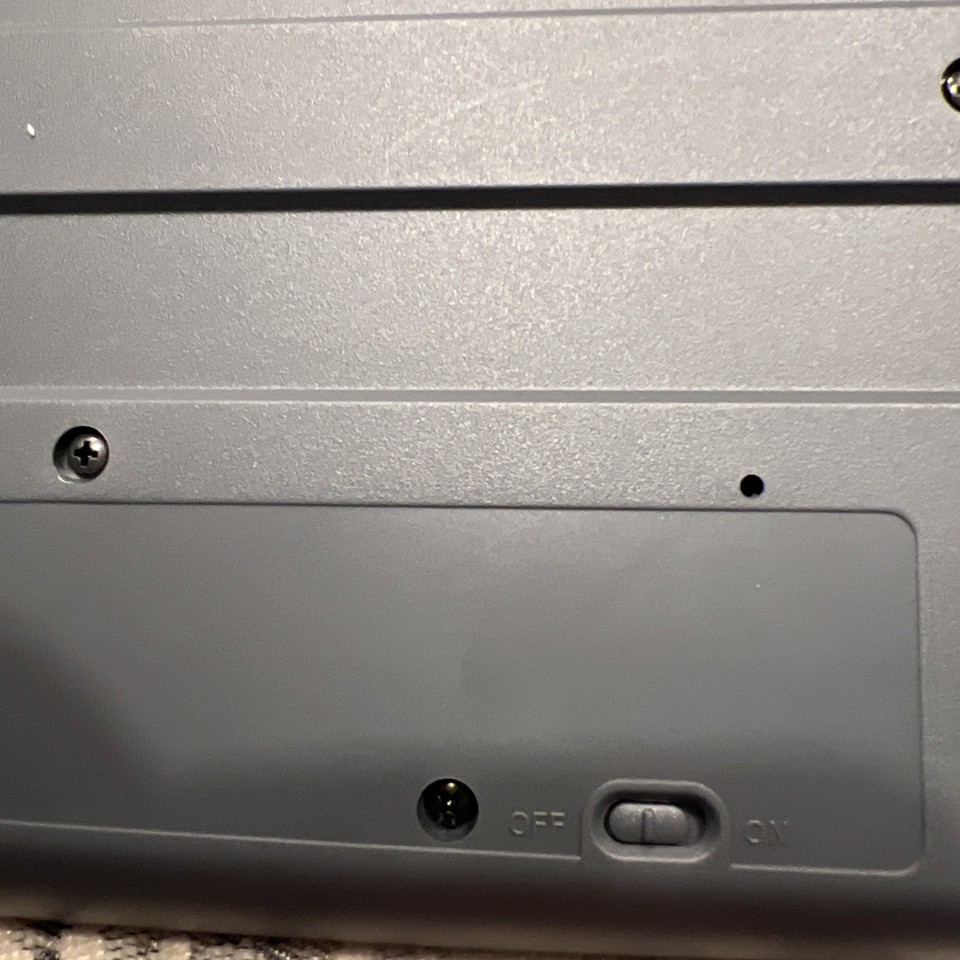 New Logi Keyboard (Y-R0067) And M185 Mouse | eBay