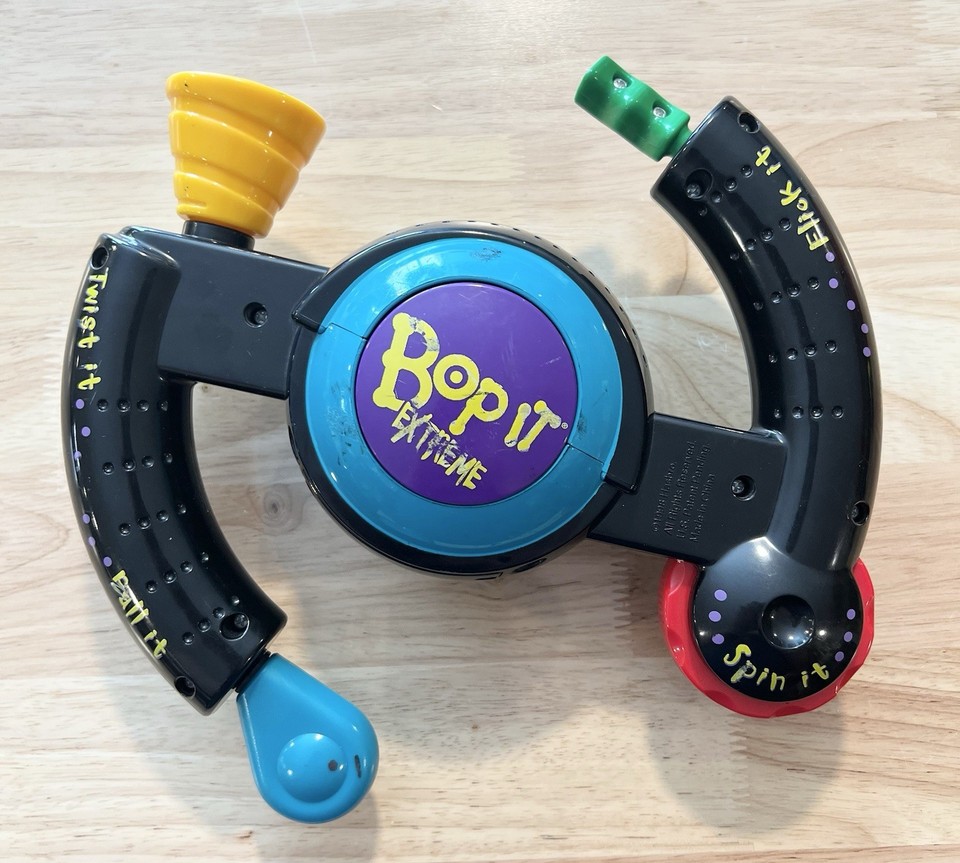 Vintage Hasbro 1998 Bop It Extreme Handheld Game *FOR PARTS OR REPAIR ...