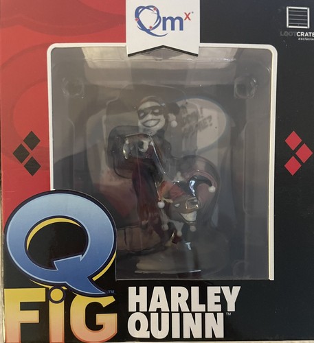 Q-Fig Harley Quin Figure, w/ Hyena & Sign 4" Collectible Vinyl Statue ...