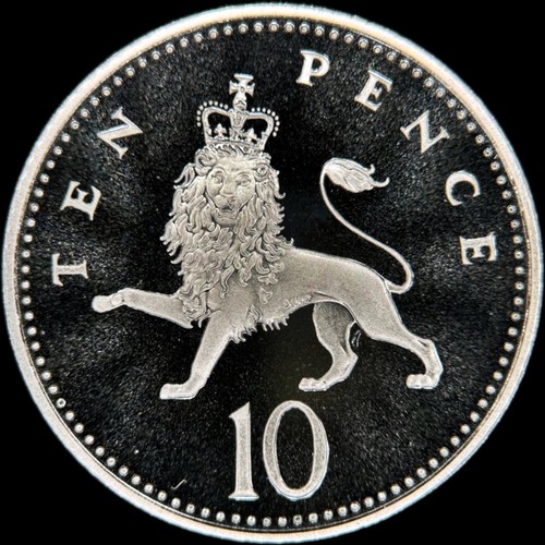 GREAT BRITAIN. 1995, 10 Pence - QEII, Crest of England, Rampant Lion ...