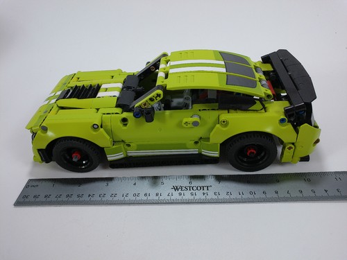 LEGO TECHNIC Lime Green 42138 Ford Mustang Shelby GT500 *READ* | eBay