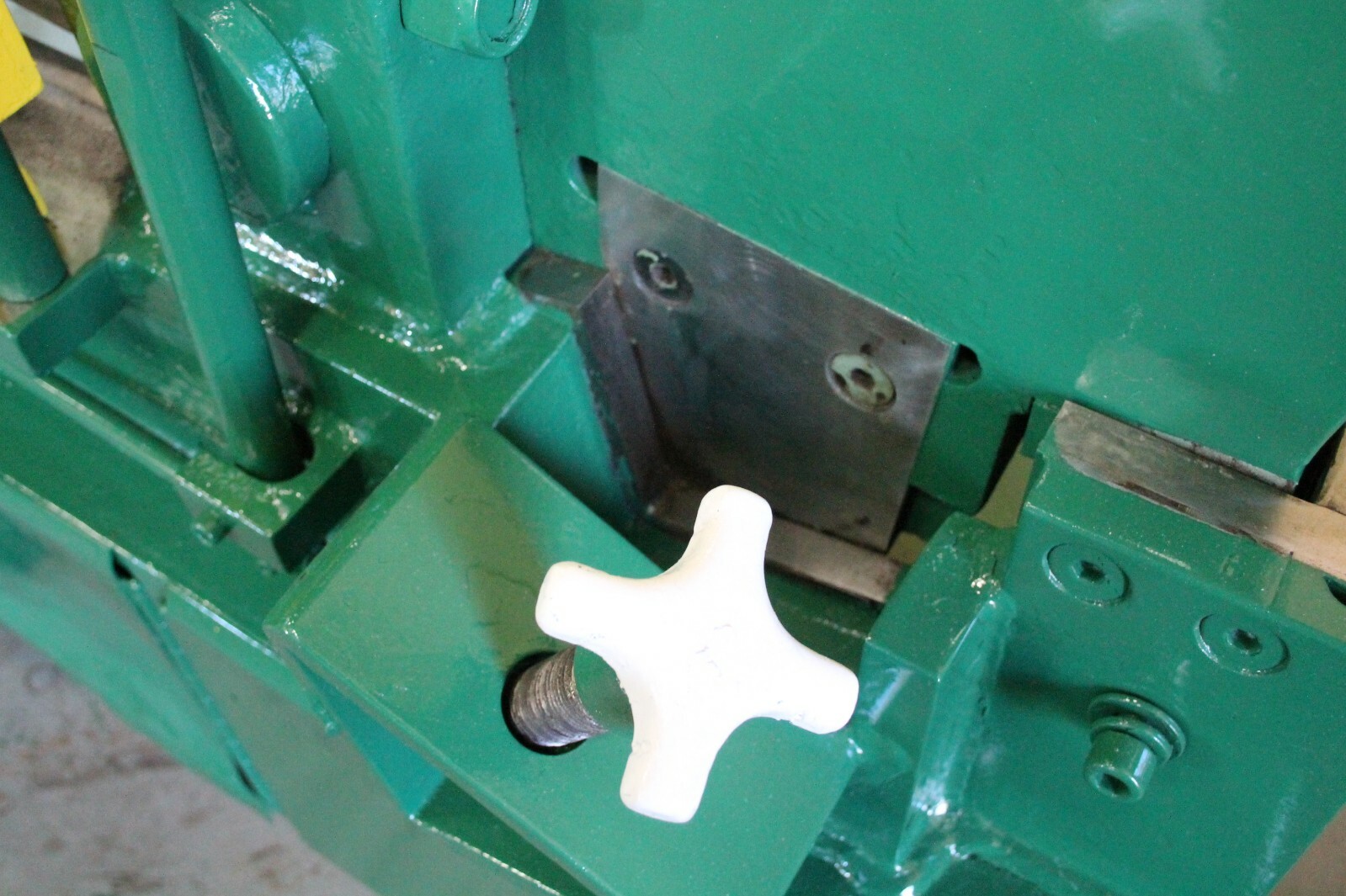 86 TON METAL MUNCHER #MM 900 HYDRAULIC IRONWORKER: YODER #63902 | eBay